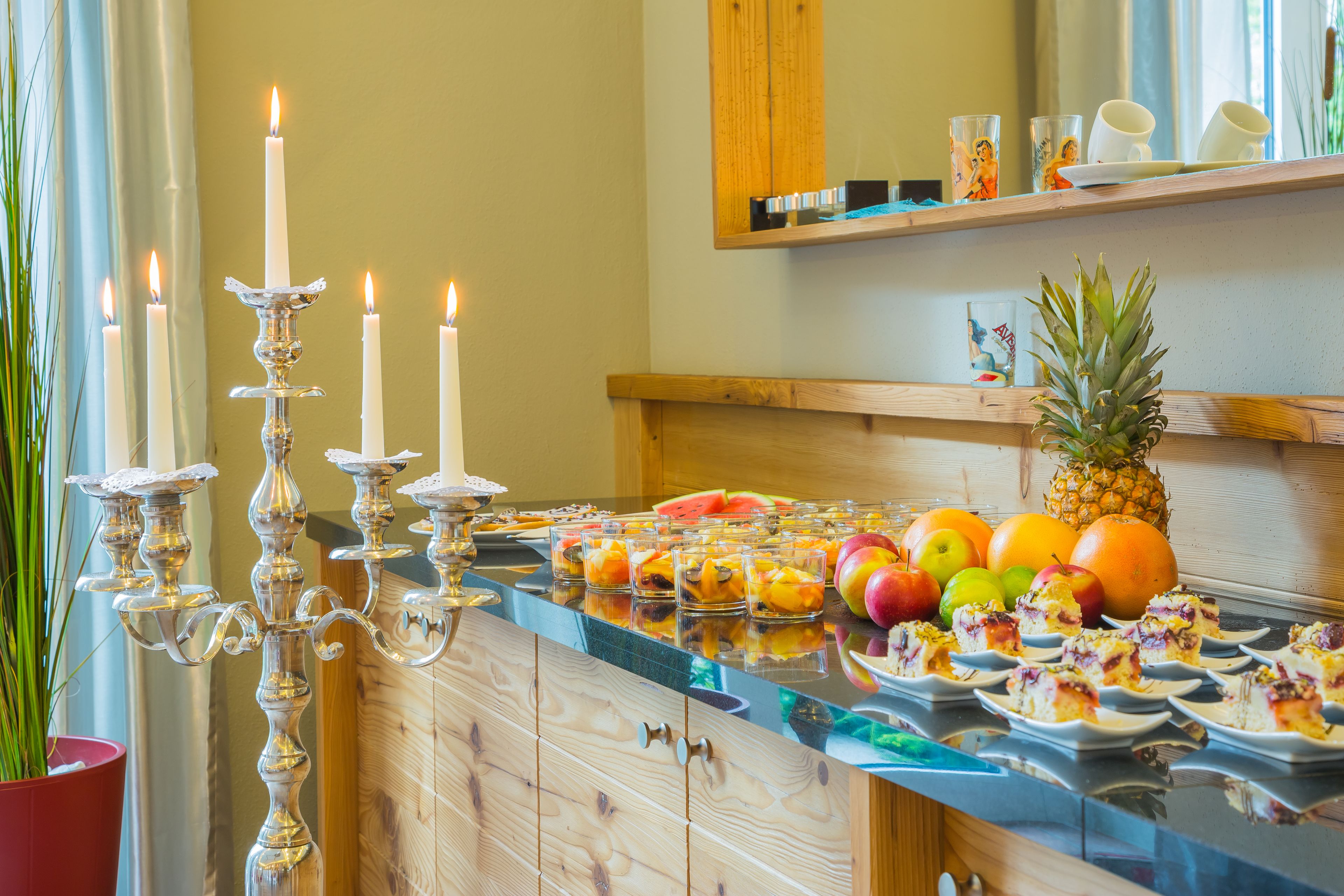 Pequeno-almoço tipo buffet diário incluído 