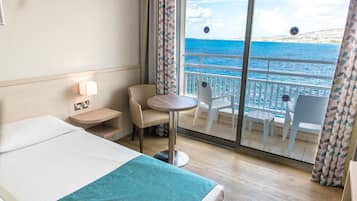 Cofres nos quartos, Wi-Fi de cortesia, roupa de cama
