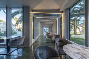 Sala de estar do lobby