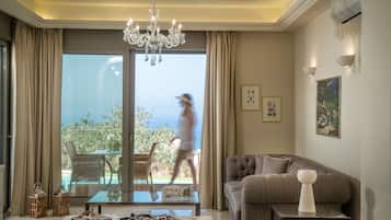 Luxury Heated Pool Suite | Lençóis de algodão egípcio, roupa de alta qualidade