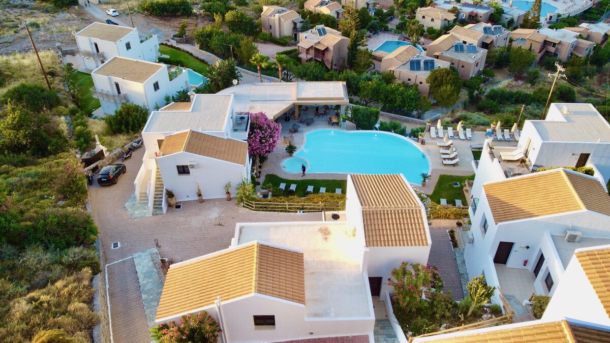 Creta Blue Boutique Hotel Reviews, Deals & Photos 2023 - Expedia