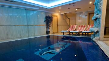 Piscina exterior sazonal
