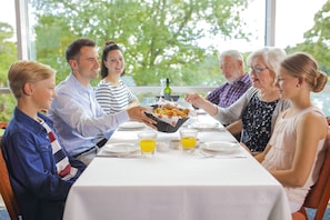 Café da manhã com buffet grátis