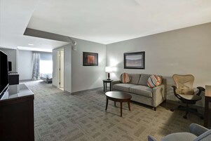 1 Cama King-size | Roupa de alta qualidade, com decoração personalizada