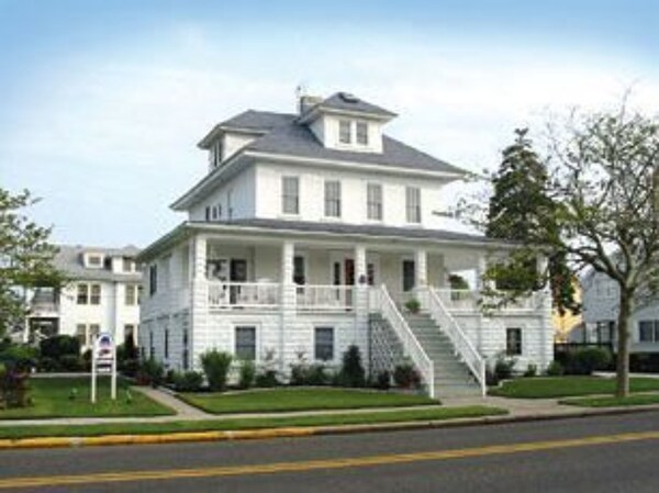 Summer Nites - Wildwood, NJ
