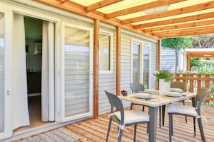 Casa Móvel Premium | Refeições ao ar livre
