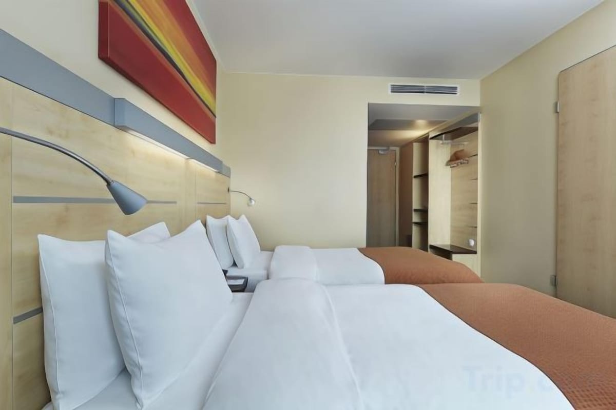 Cortinas/cortinados opacos, quartos insonorizados