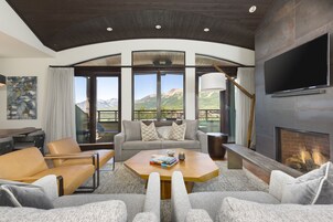 Penthouse, 3 quartos | Sala de estar | Televisor LED 