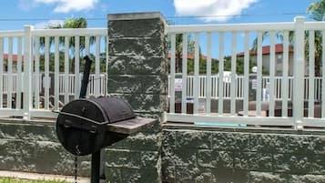 Área para churrascos e piqueniques