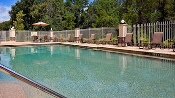 Piscina exterior