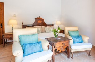 Suíte júnior | Vista para o jardim