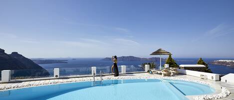 Piscina externa sazonal