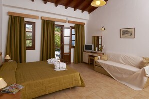 Suite (Maisonette) | Cofre no quarto, secretária, quartos insonorizados 