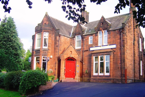 The Hill Hotel - Dumfries