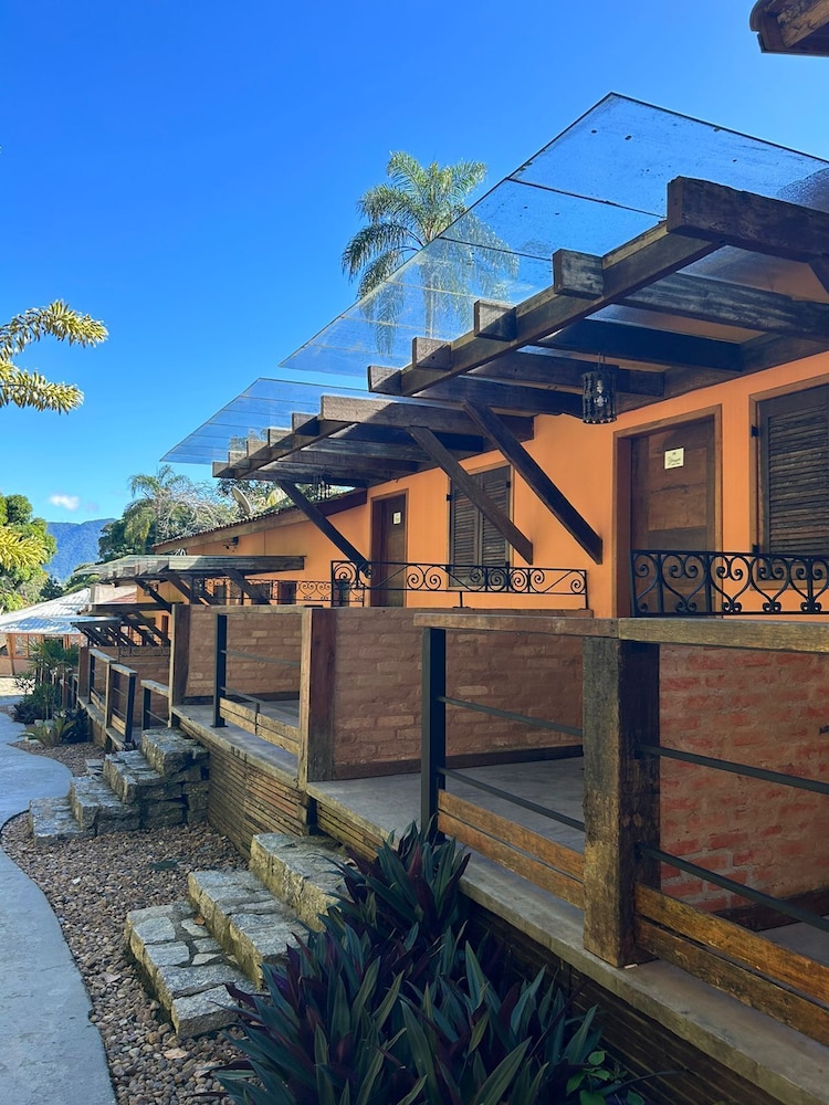 Yannai Chalé Praia - Ilhabela