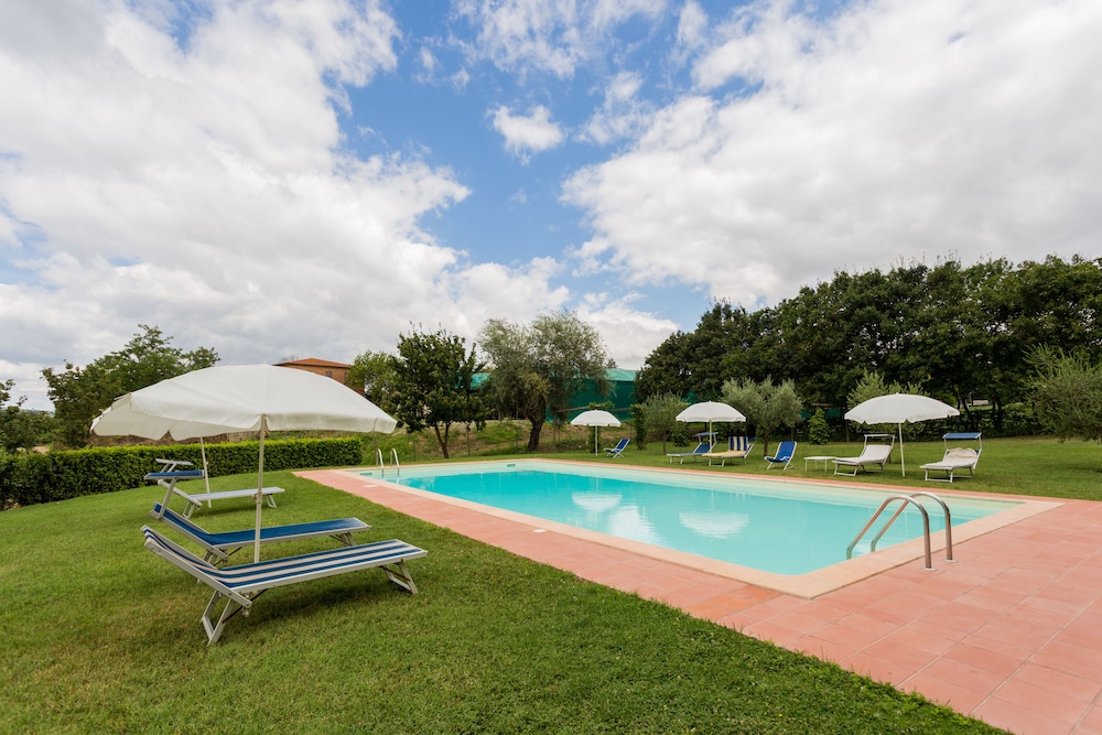 Lovely Apartment In Montepulciano Countryside, Wine Tours, Bike Tours, Relax - Tuscany