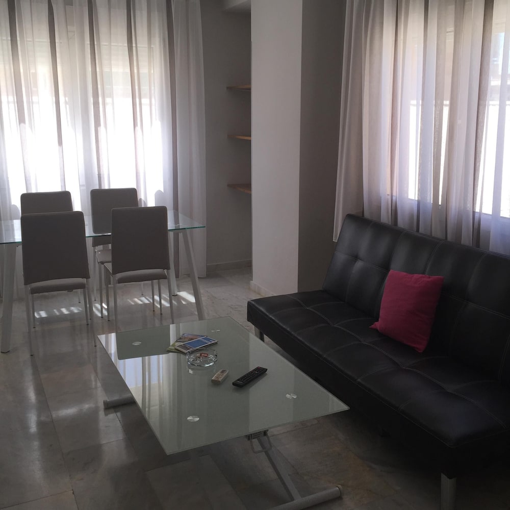 5 Schöne Wohnung - Alhambra