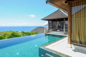 Vila, piscina particular, vista para o oceano | Piscina particular