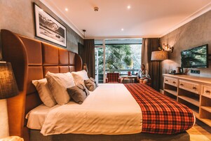 Quarto Duplo Signature, 1 cama queen-size, varanda | Wi-fi grátis, roupa de cama fornecida 