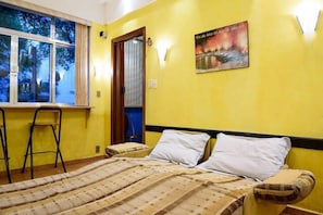 Casa Clássica | 2 quartos, cofre no quarto, cortinas/cortinados opacos 
