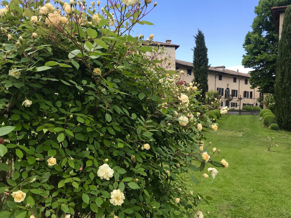 1-lovely Stone Home With Garden, In A Castle Near Beach And 1 Hour From Venice - Palmanova