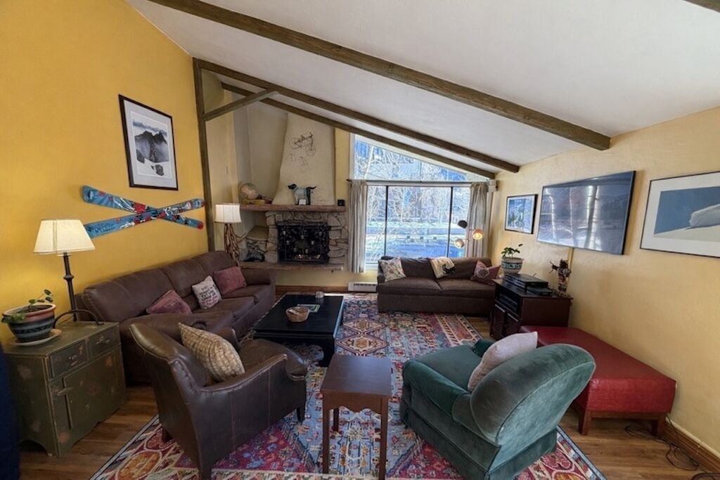 Rob Story Ski Lodge\n\nlarge Chalet On Sunny Side Of Telluride. - Ouray, CO