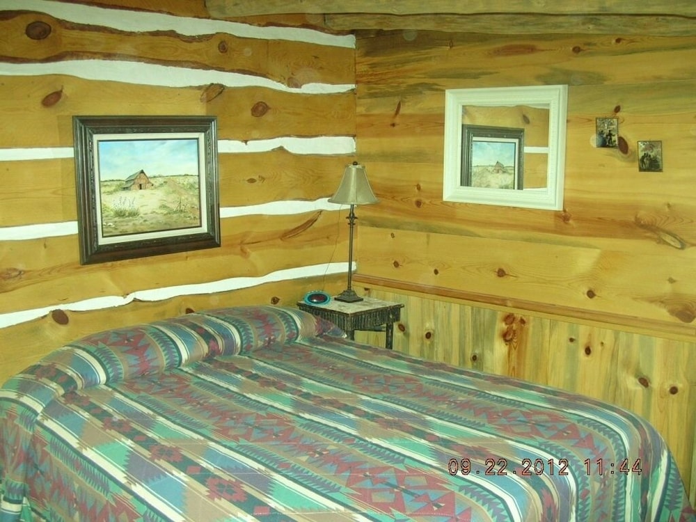 Little Elk Cottage In Scenic Vanocker Canyon - July Dates Available. - South Dakota