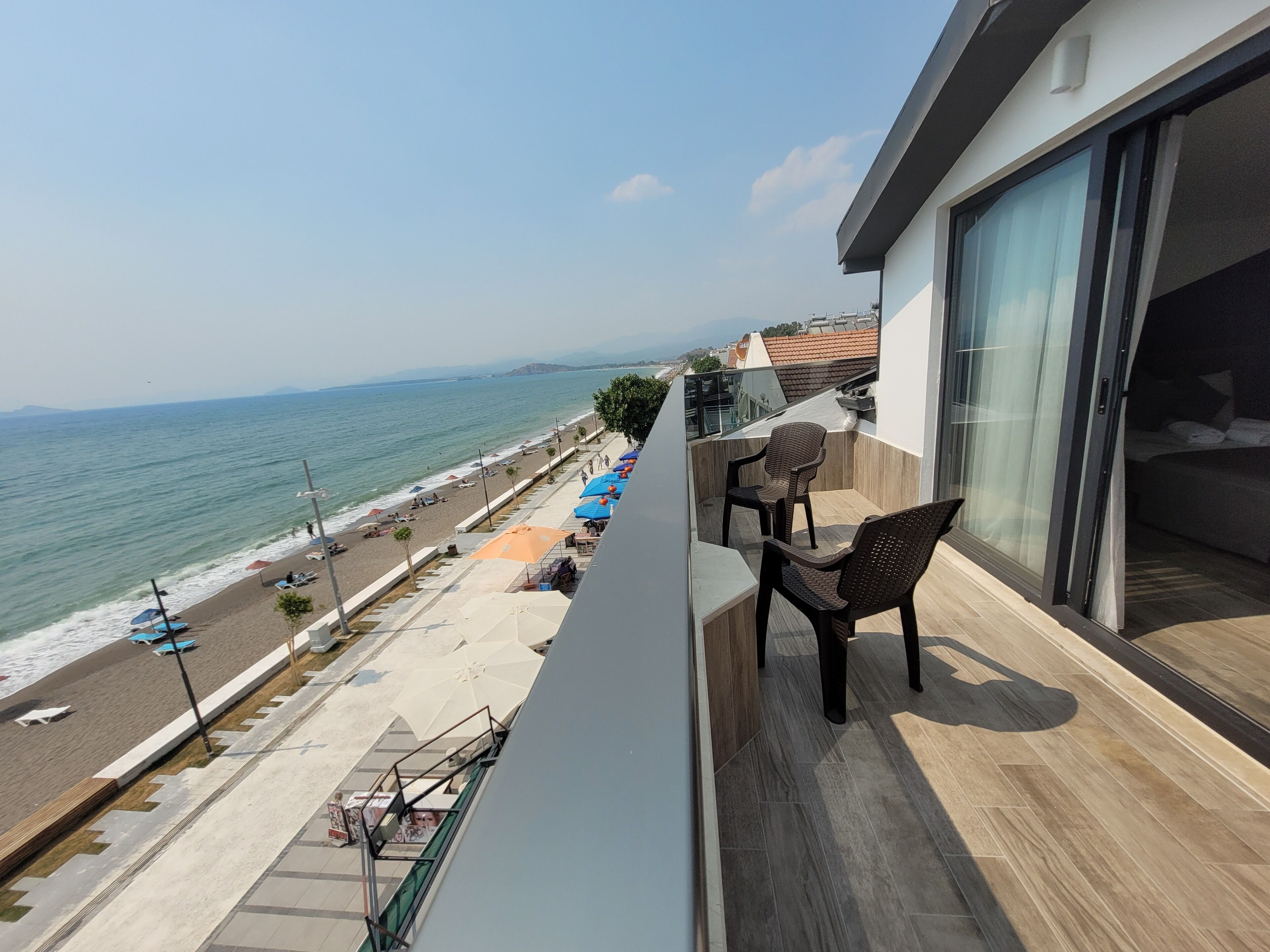 Quarto Duplo Deluxe, banheira de hidromassagem, vista para o mar | Varanda
