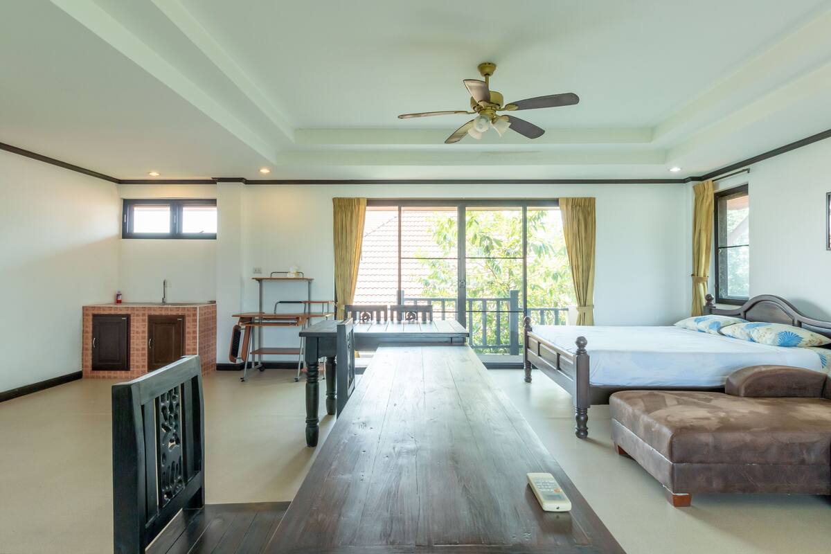 Suite Familiar | Secretária, Wi-fi grátis, roupa de cama fornecida