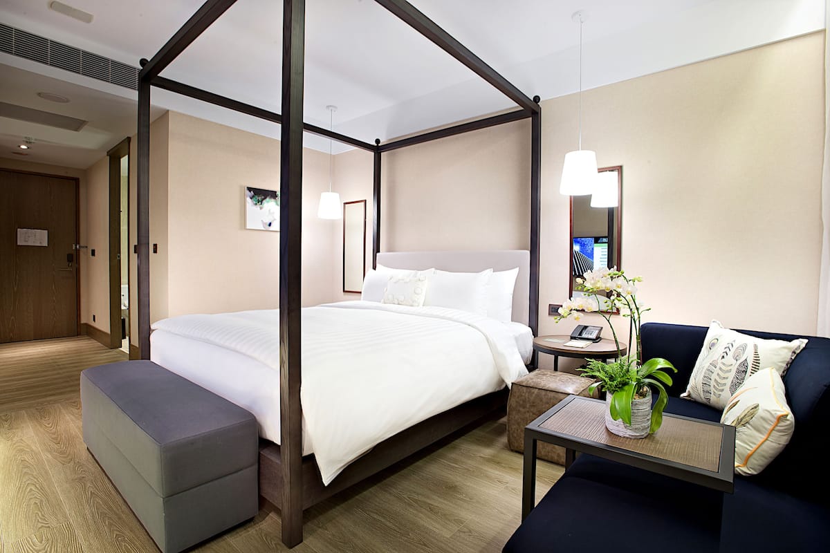 Quarto Duplo Deluxe | 1 quarto, roupa de alta qualidade, edredões de penas 
