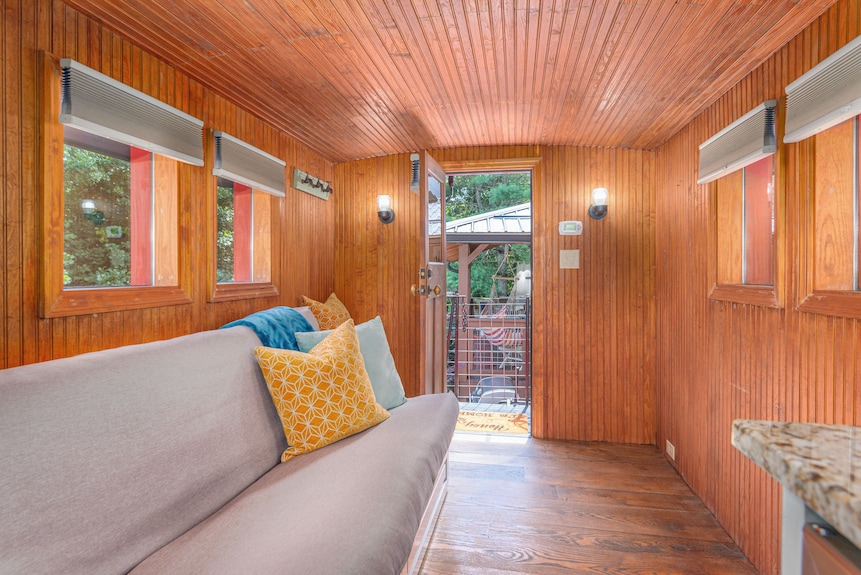 Train Caboose W/ Upscale Amenities Minutes To Waynesville & Asheville - Lake Junaluska, NC