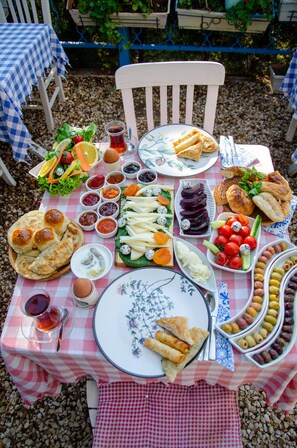 Alimentação e bebidas