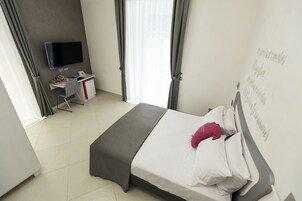 1 quarto, roupa de alta qualidade, edredões de penas, minibar