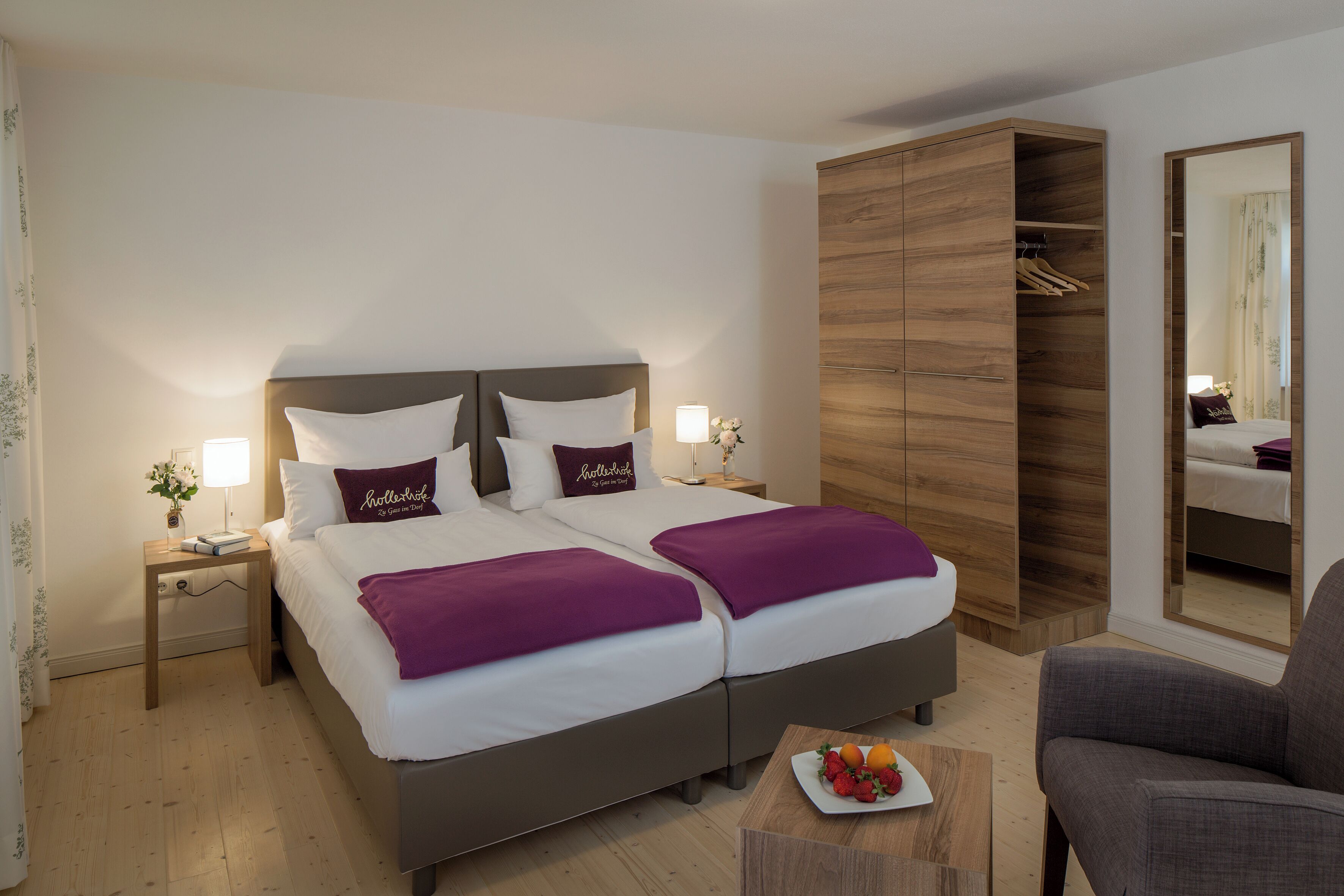 Secretária, cortinas/cortinados opacos, quartos insonorizados 