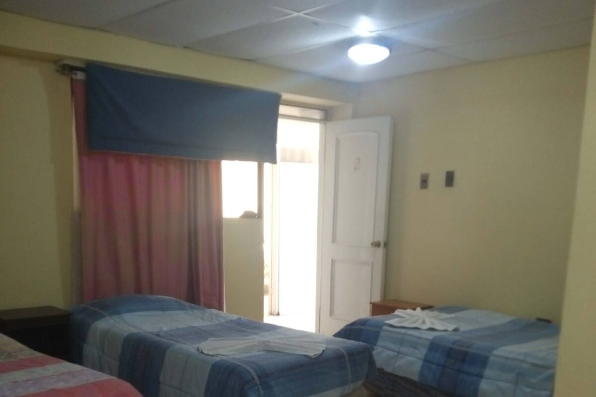 Quarto família | Cofres nos quartos, escrivaninha, camas extras/dobráveis (sobretaxa)