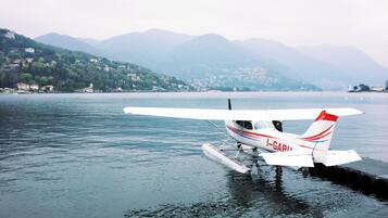 Passeios de helicóptero/avião