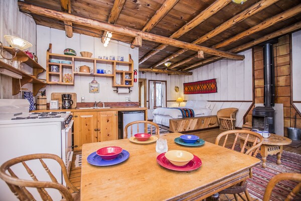 Taos Goji Farm & Eco-lodge Retreat - New Mexico