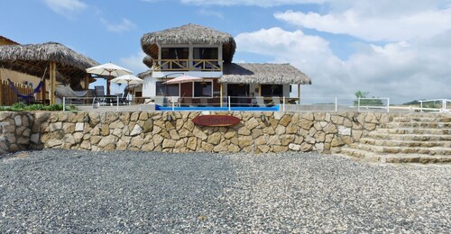 Casa Los Panchos - Vista Al Mar Con Piscina - Santa Elena