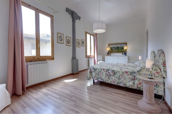 Apartment In Ruhiger Oltrarno - Florenz