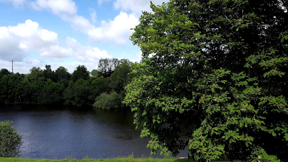 Logis Hotel Beau Rivage - Mayenne