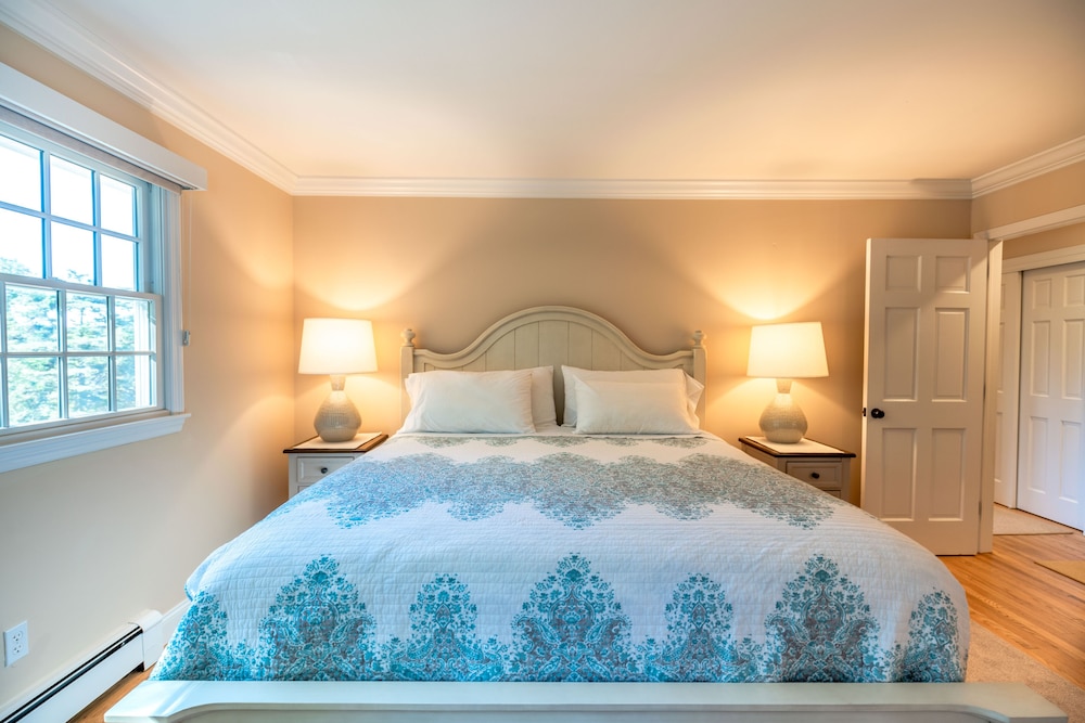 Shelter Island Serene Getaway. Amazing View, Spacious & Comfortable. Sleeps 6. - Greenport, NY