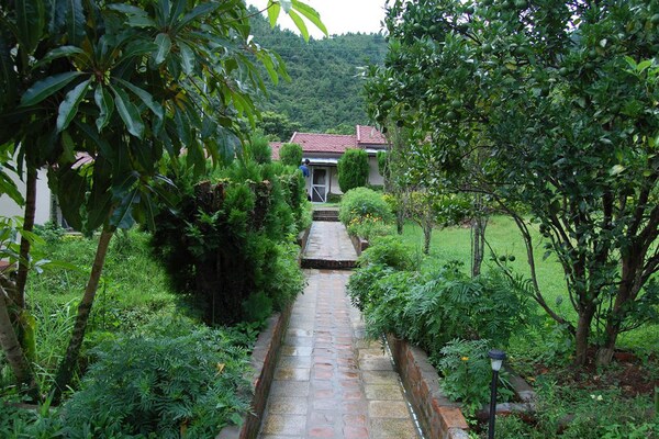 New Dakshinkali Village Resort - Tibet