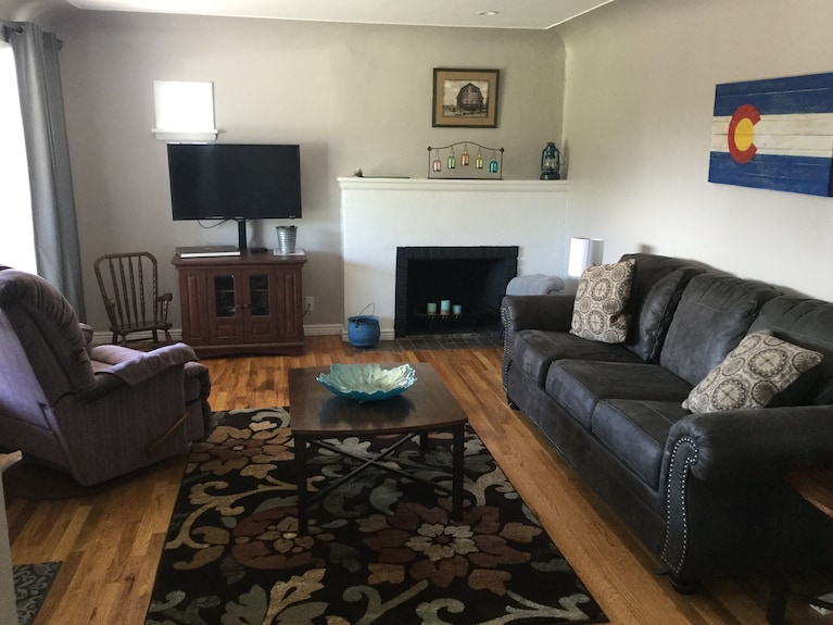 コロラドステイに必要なすべてに近い上品なファームスタイルの家 - エバーグリーン, CO