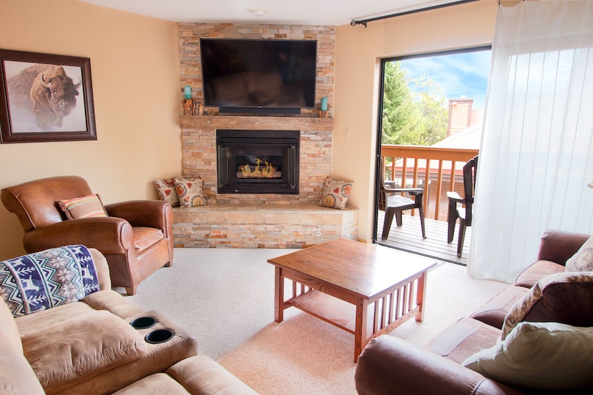 Remodeled Townhome In Excellent Location.pool &Gym - Frisco, CO