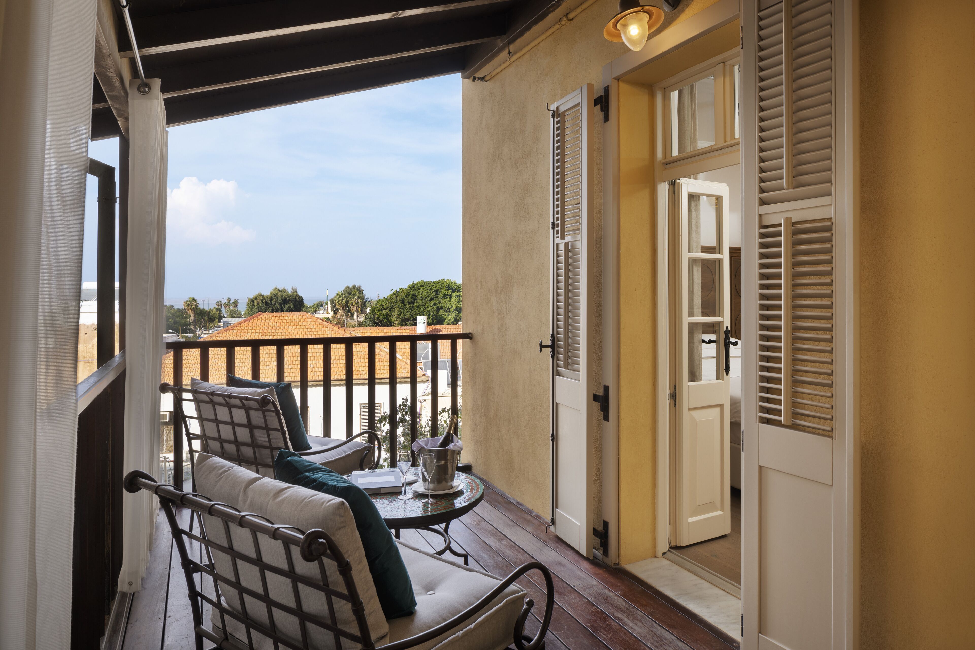 Luxury One Bedroom Suite with Terrace | Terraço/pátio interior