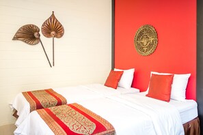 Deluxe Room | Cofres nos quartos, escrivaninha, cortinas blackout, Wi-Fi de cortesia