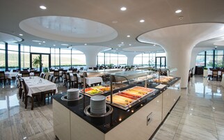 Buffet de pequeno-almoço