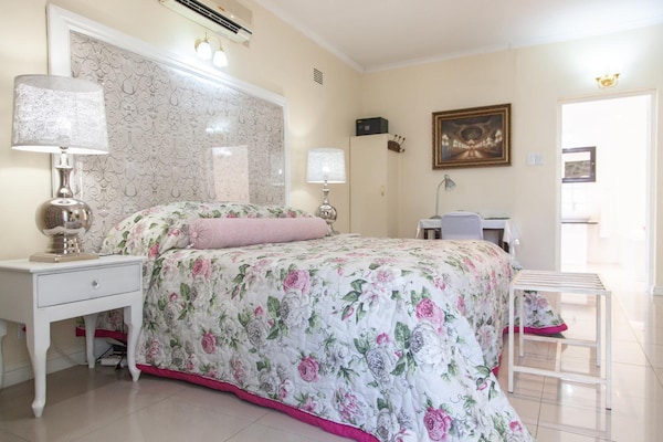 Blue Diamond Lodge - Springbok