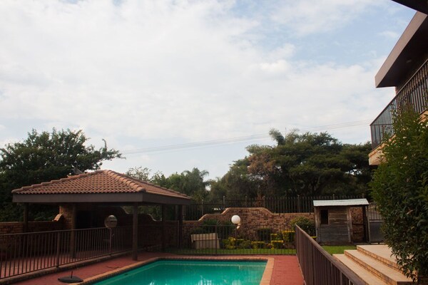 Thabiso Guesthouse - Pretoria, South Africa