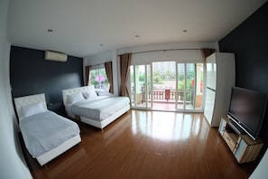 Suite Familiar, Vista para a cidade | Wi-fi grátis, roupa de cama fornecida 